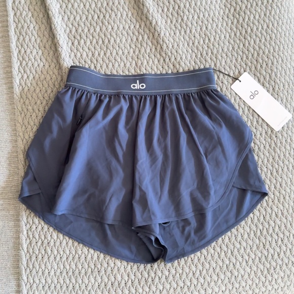 ALO Yoga | Shorts | Alo Yoga Match Point Shorts | Poshmark